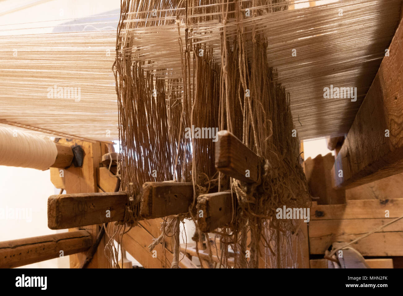 vintage old loom sewing weaving machine close up Stock Photo - Alamy