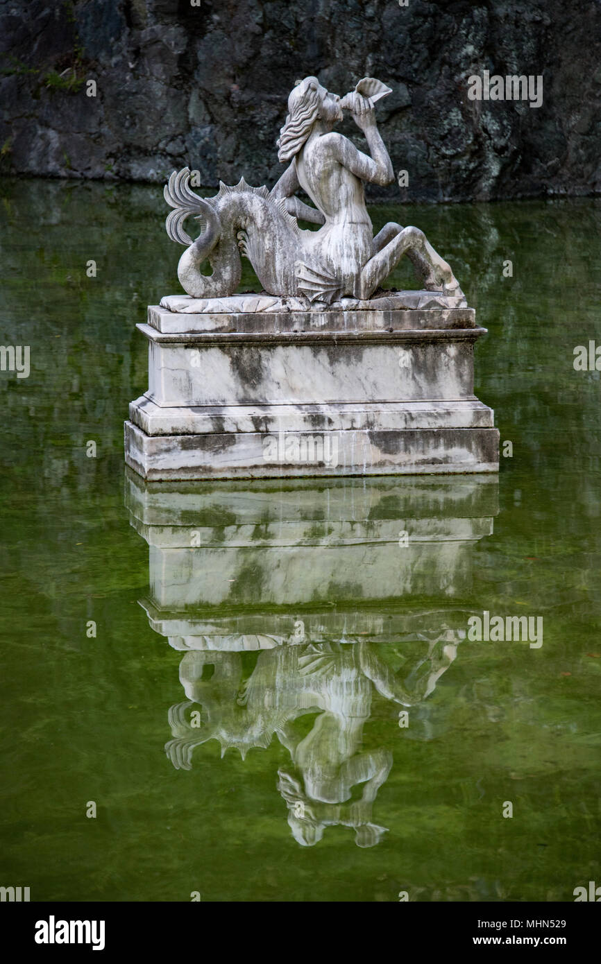 Garden leshan hi-res stock photography and images - Alamy