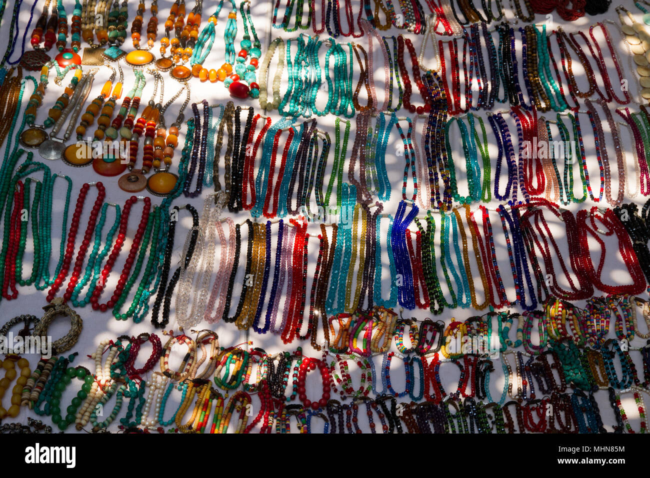 Anjuna, Goa; stall selling trinkets and souvenirs Stock Photo - Alamy