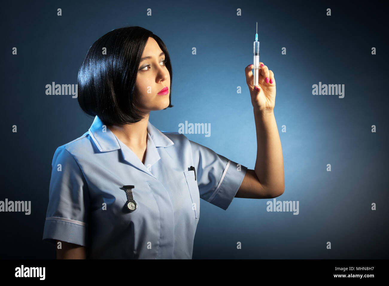 Nurse preparing injection hi-res stock photography and images - Alamy