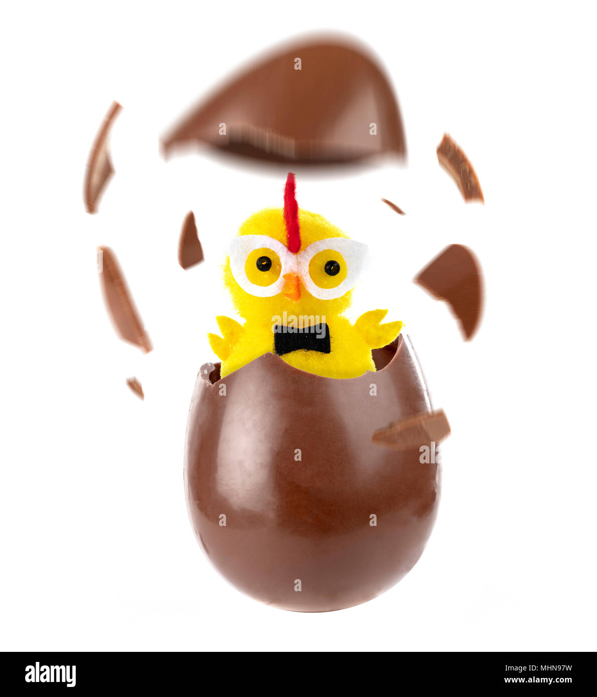 Broken chocolate eggs hi-res stock photography and images - Alamy