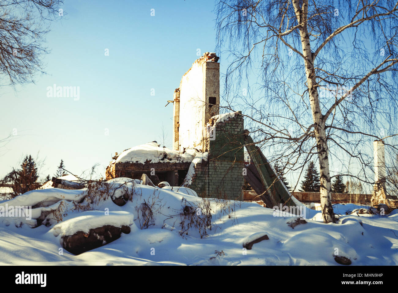 Ruins of an old building Stock Photo - Alamy