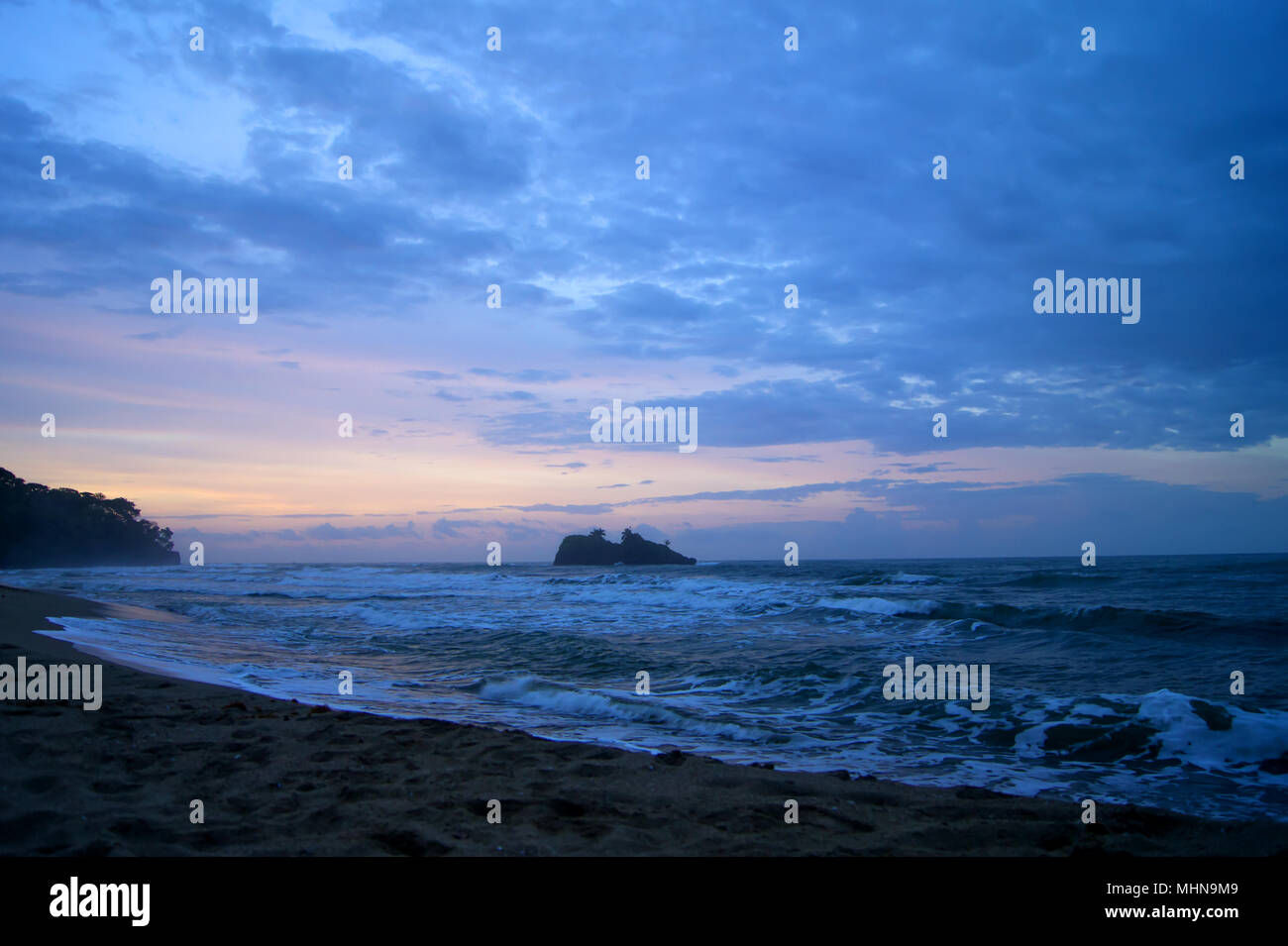 Playa Cocles, Puerto Viejo, COsta Rica Stock Photo - Alamy