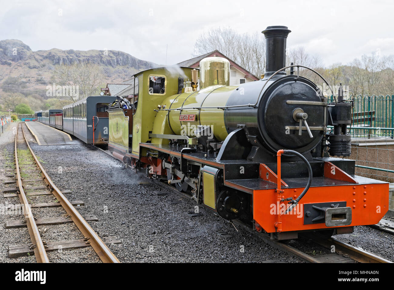 Ravenglass and eskdale heritage railway hi-res stock photography and ...