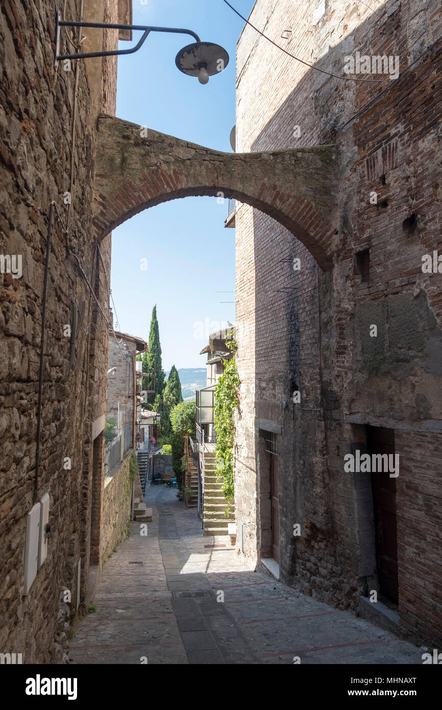 Historic buildings of Todi, Perugia, Umbria, Italy, typical street ...