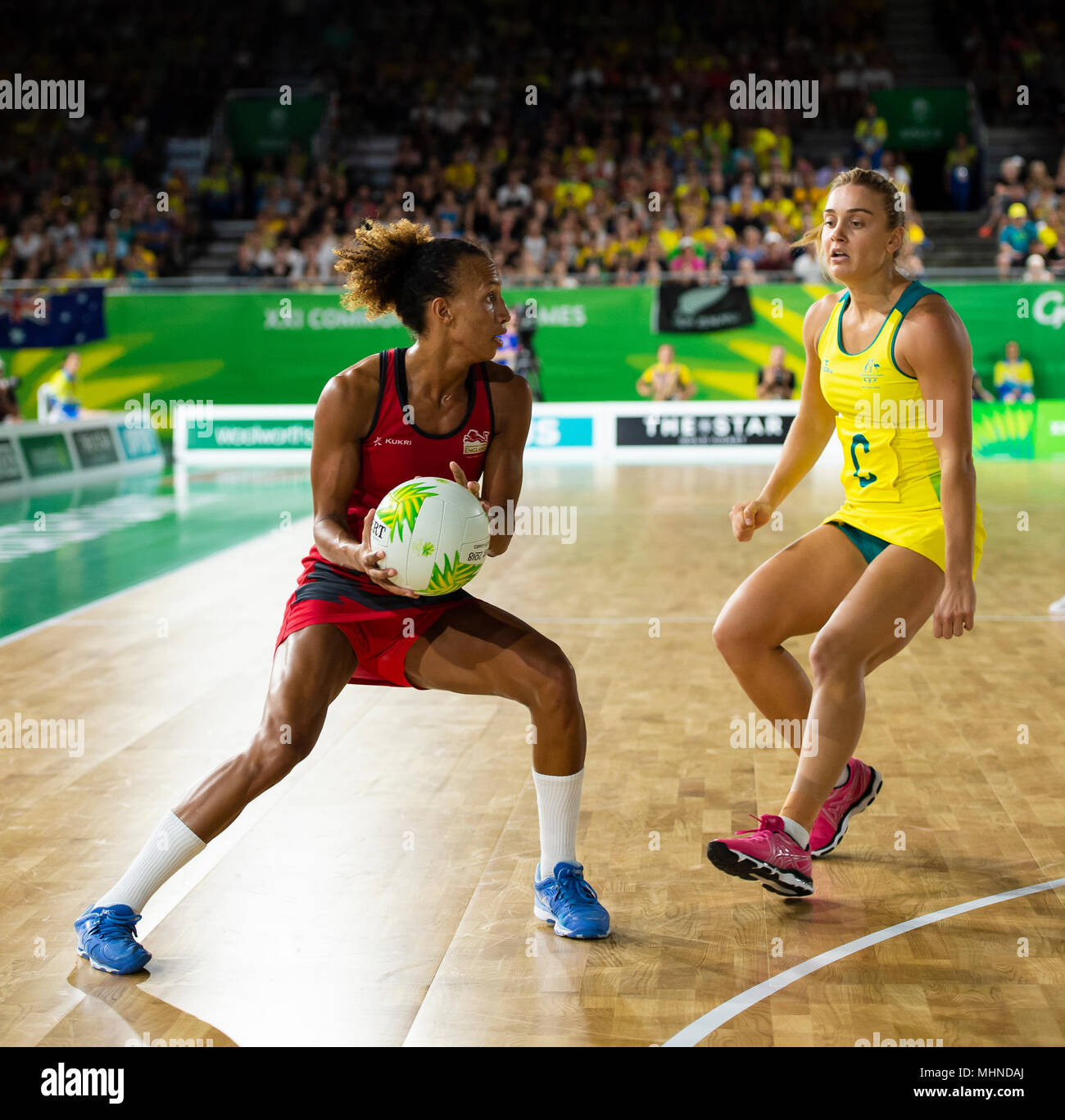 Commonwealth games netball england hi-res stock photography and images ...