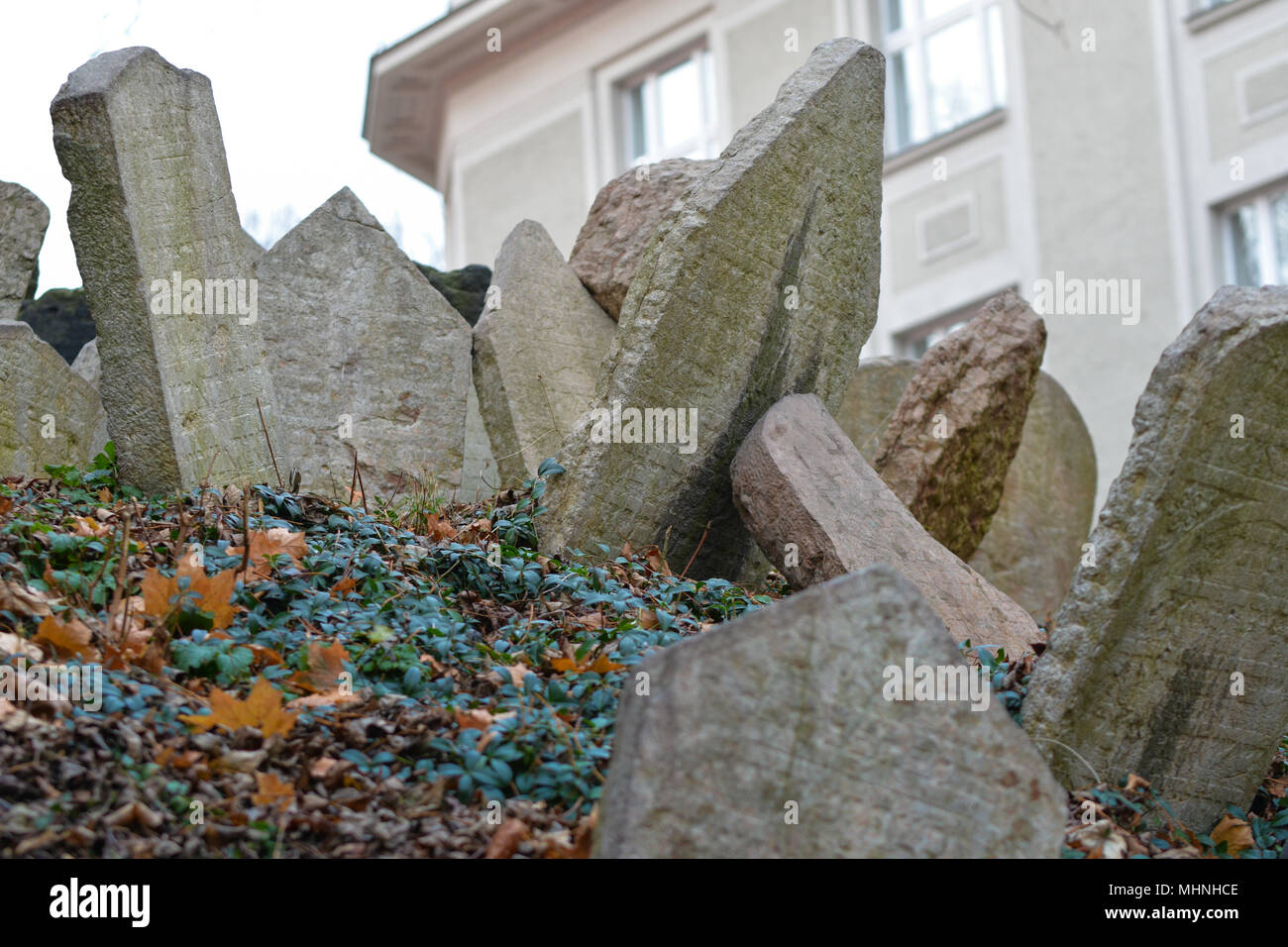 Oldest jewish grave hi-res stock photography and images - Alamy