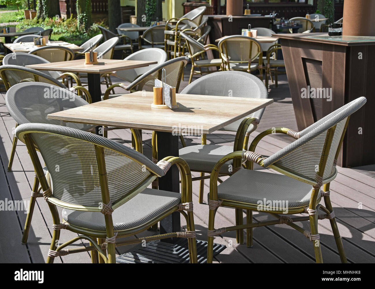 Tables and chairs outdoor Stock Photo - Alamy