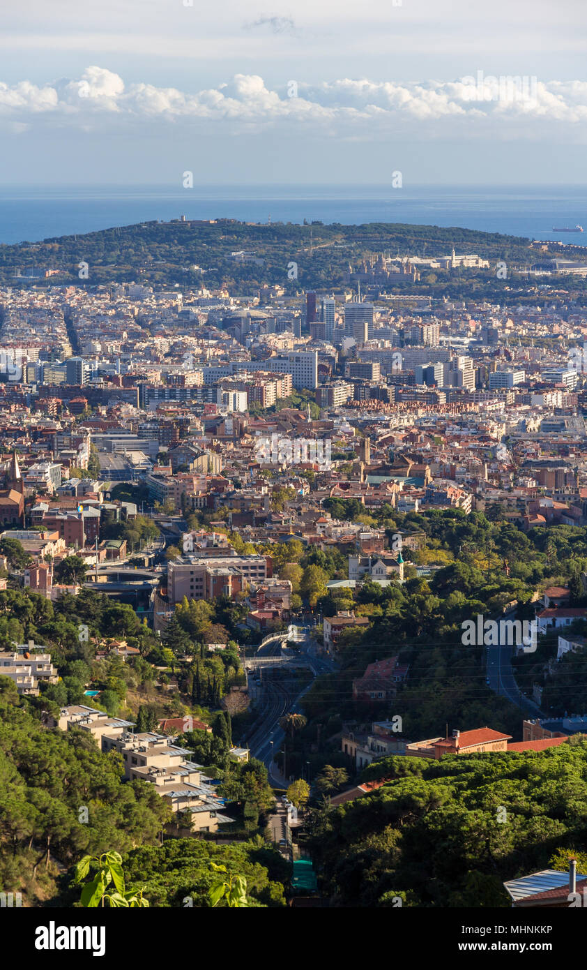 Funicular railway to montjuic park hi-res stock photography and images ...