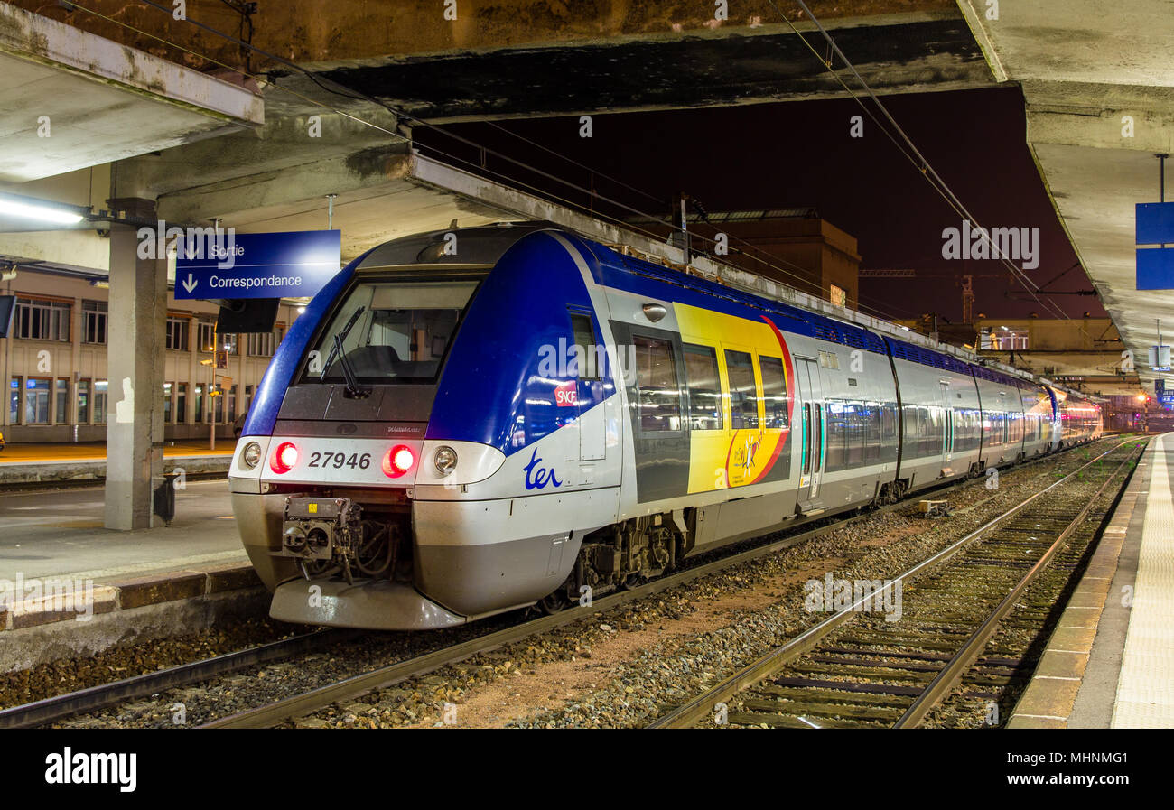 Illumination unit hi-res stock photography and images - Alamy