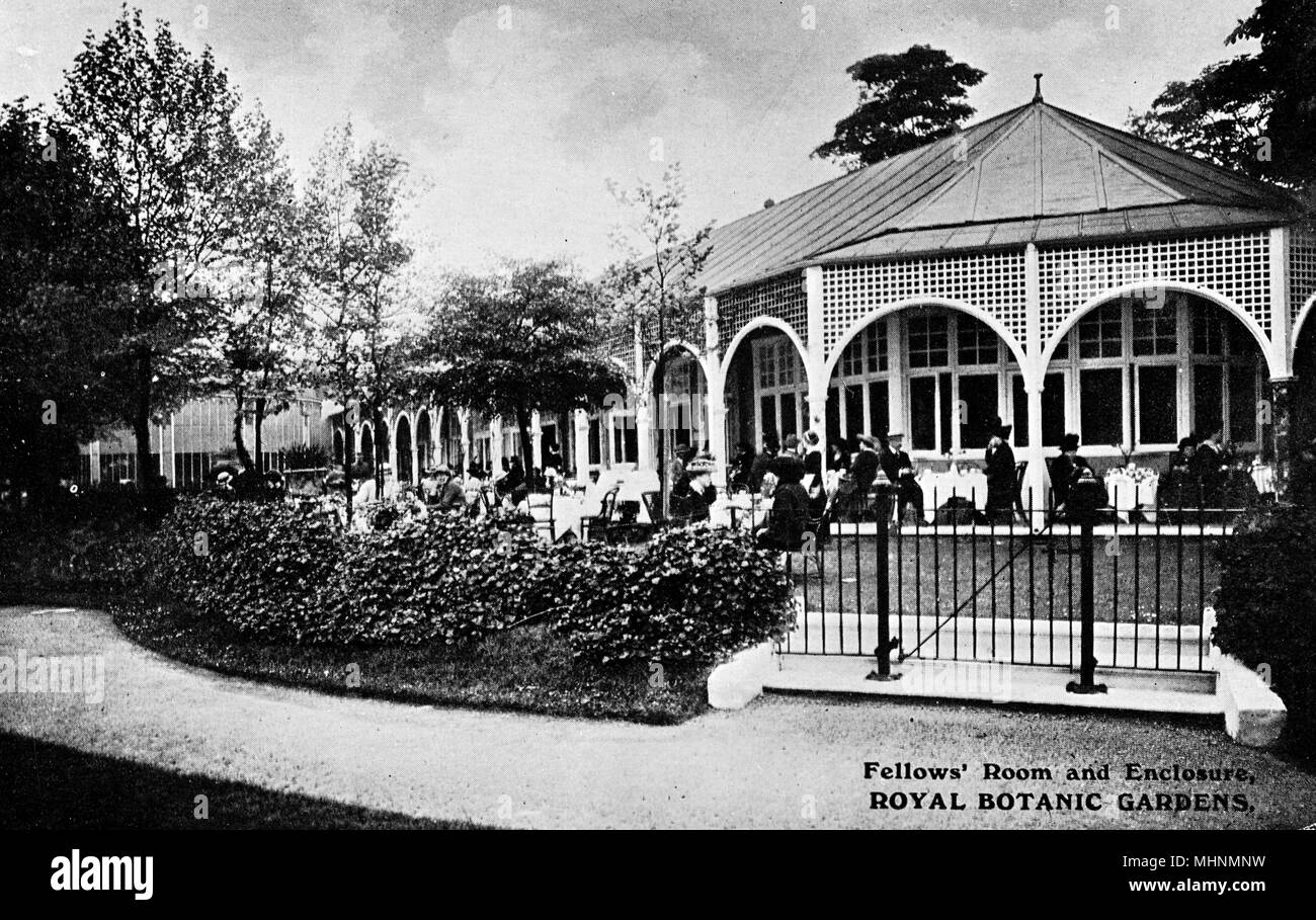 The regents park royal park hi-res stock photography and images - Alamy