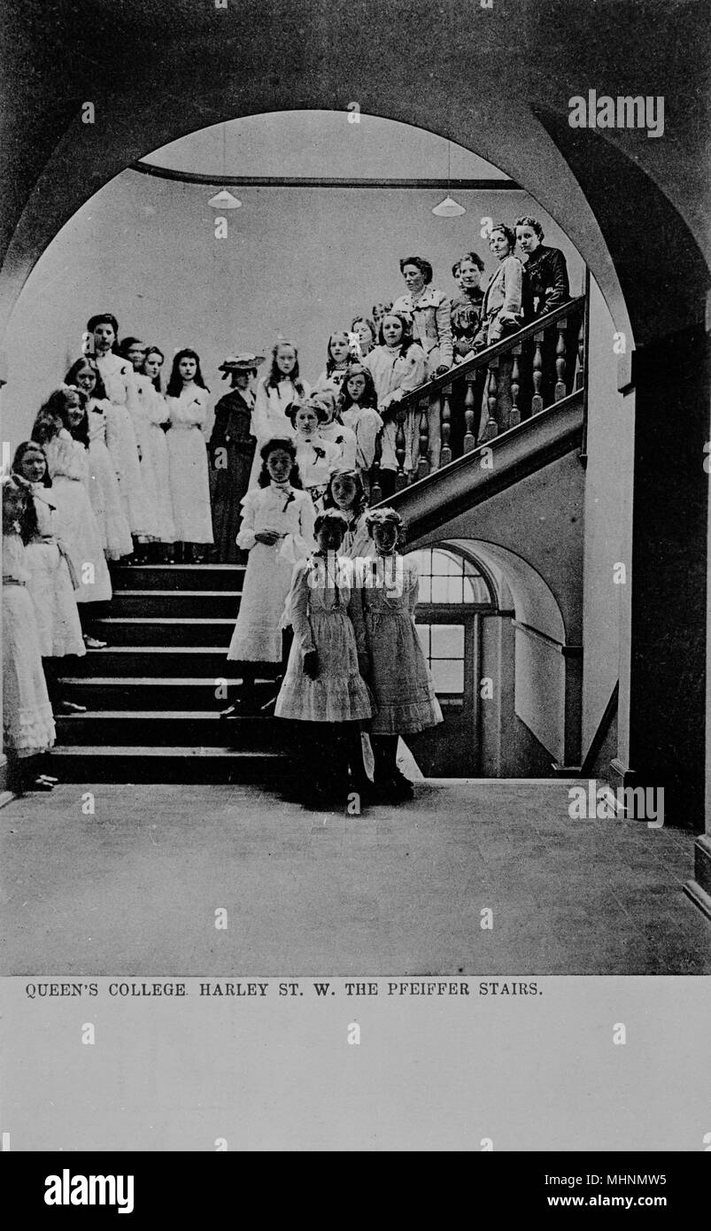 1900s School Girl High Resolution Stock Photography and Images - Alamy