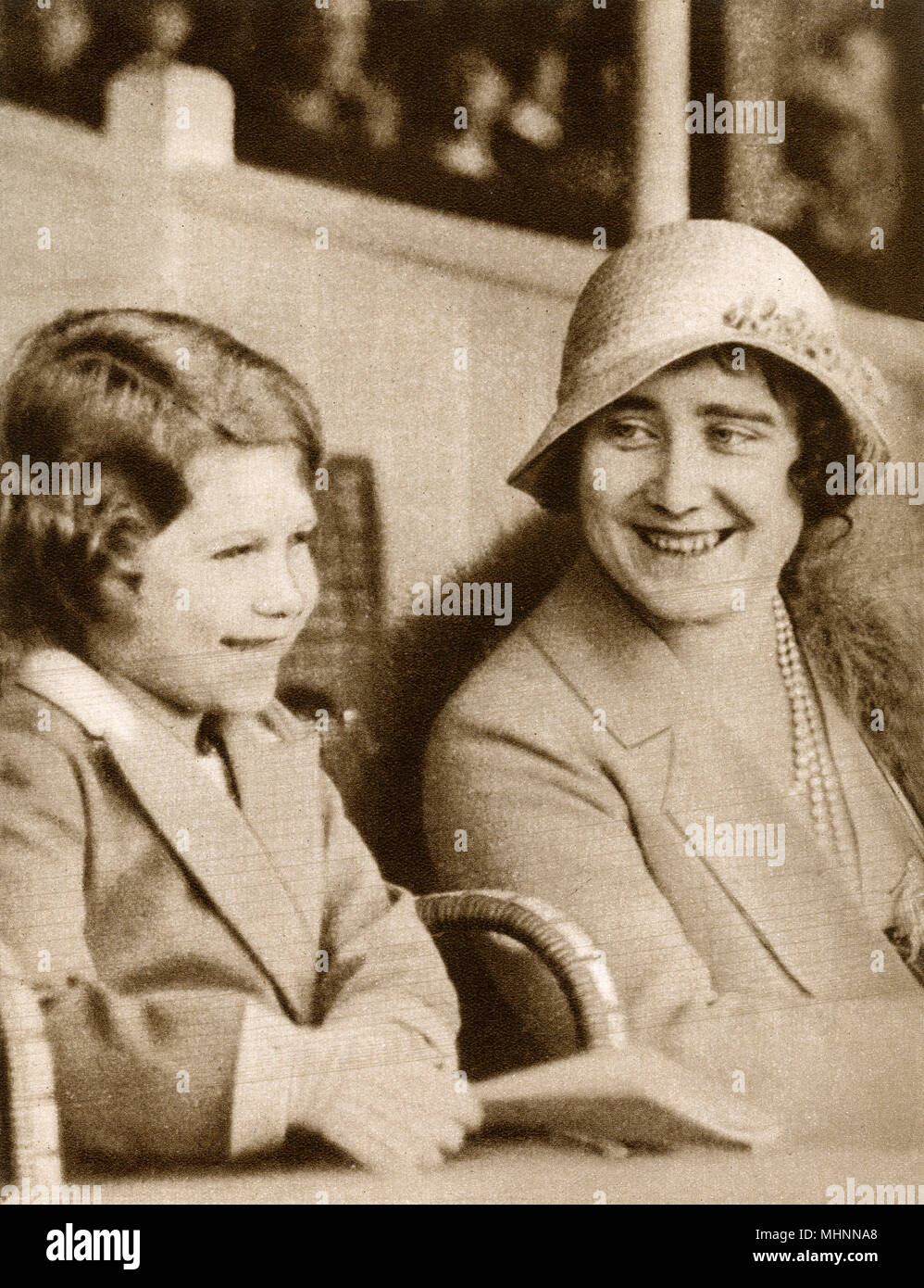 Queen Mother Elizabeth High Resolution Stock Photography and Images - Alamy