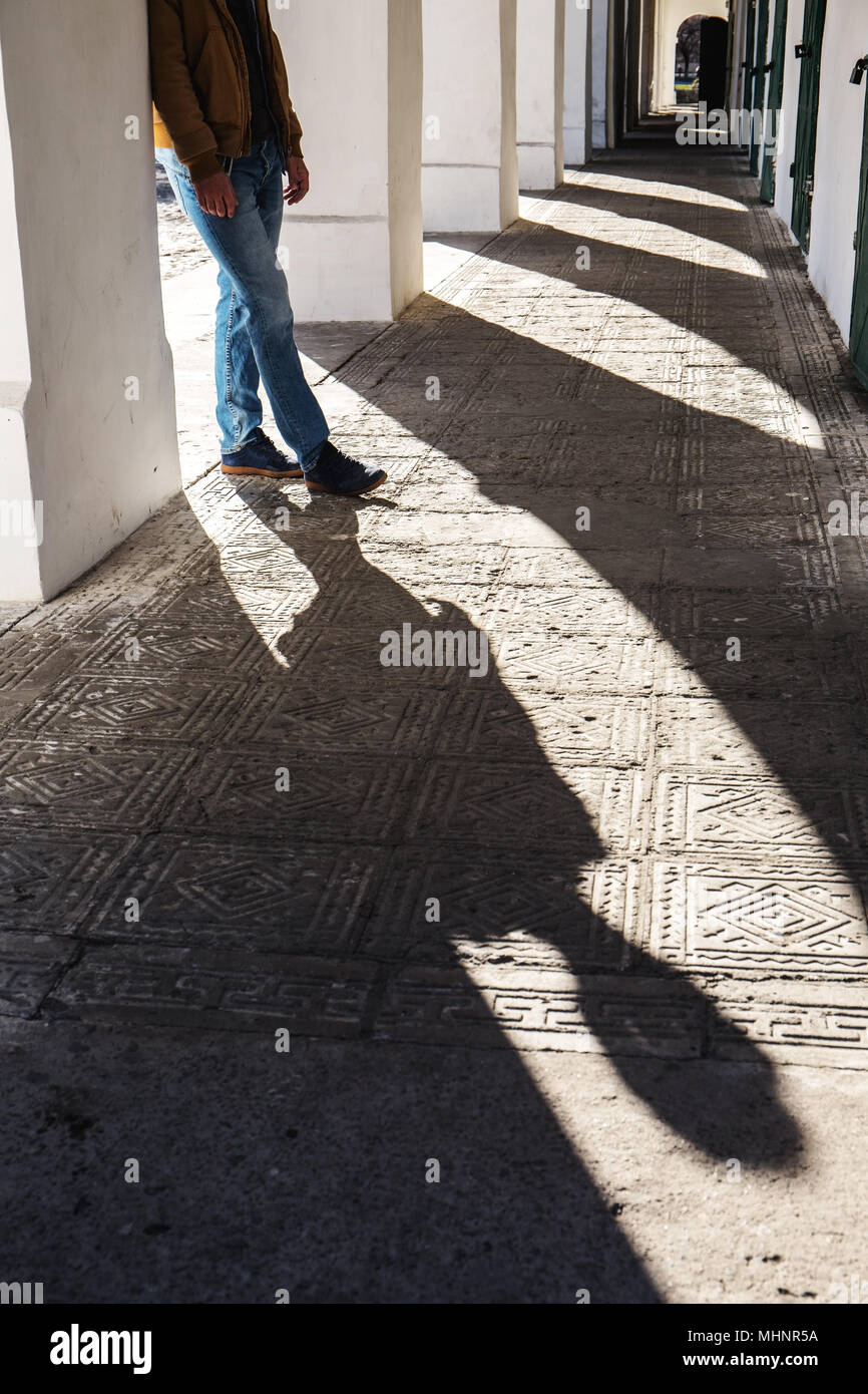 shadow of feet Stock Photo - Alamy