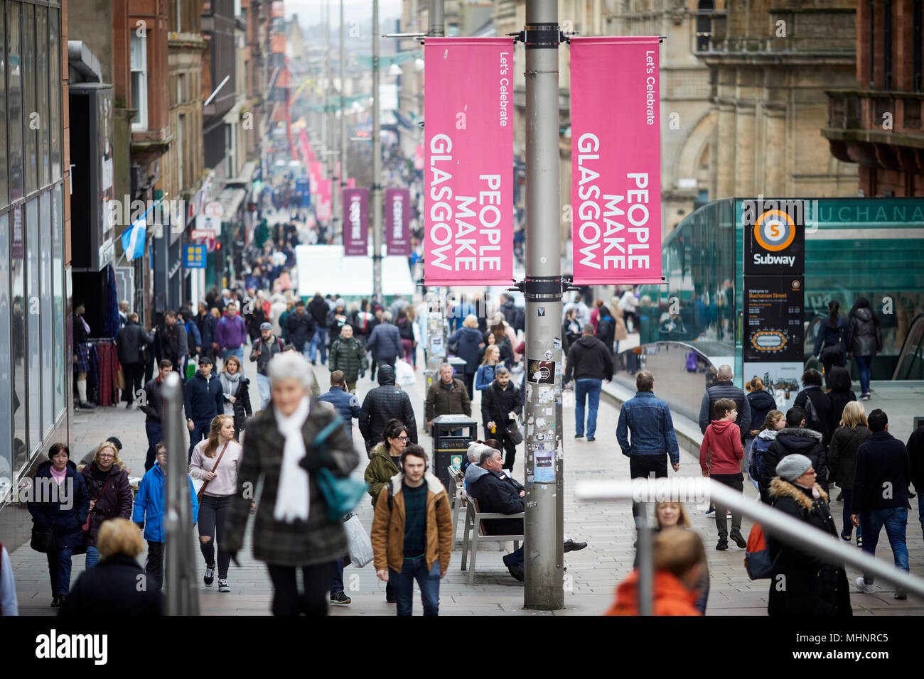 Glasgow shopping centre hi-res stock photography and images - Alamy