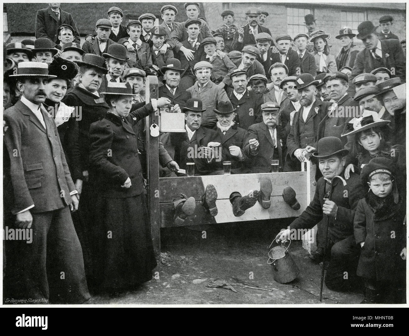 English relics hi-res stock photography and images - Alamy