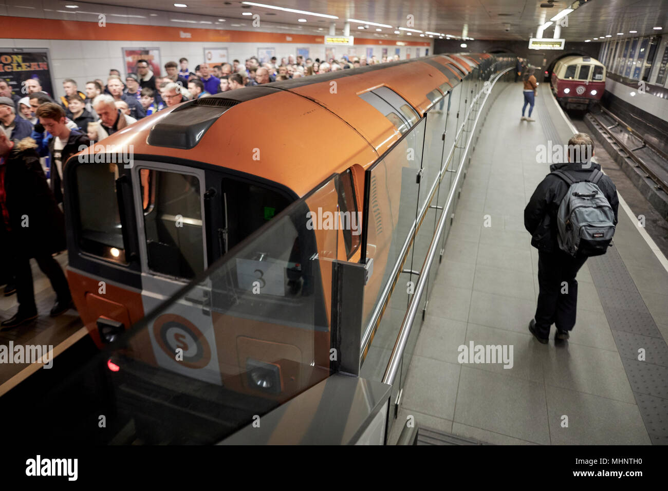 Football fans train station hi-res stock photography and images - Alamy