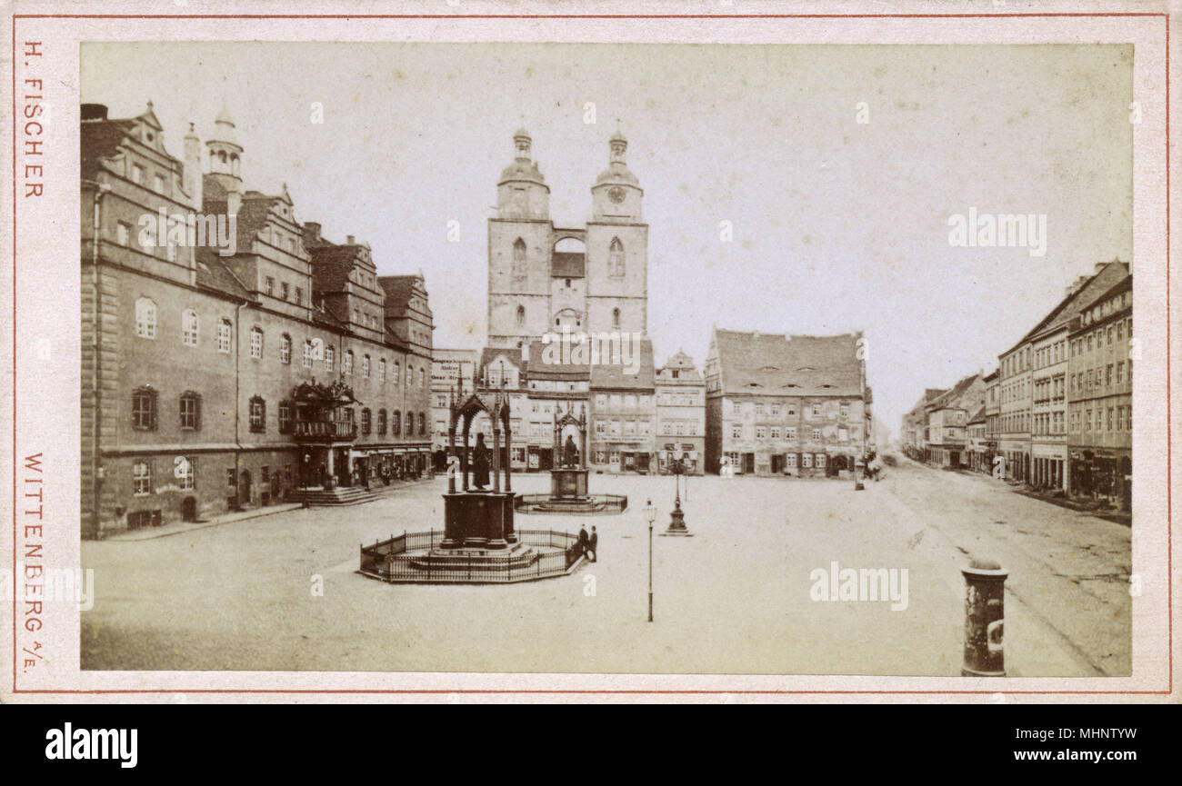 Luther statue wittenberg church hi-res stock photography and images - Alamy
