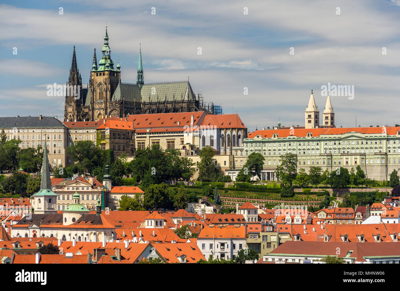 Prague cathedral hi-res stock photography and images - Alamy