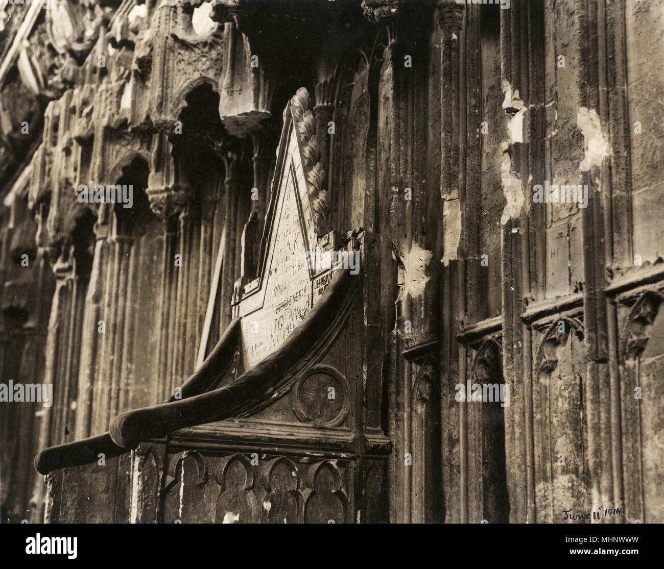 Suffragettes bomb Westminster Abbey 1914 Stock Photo - Alamy