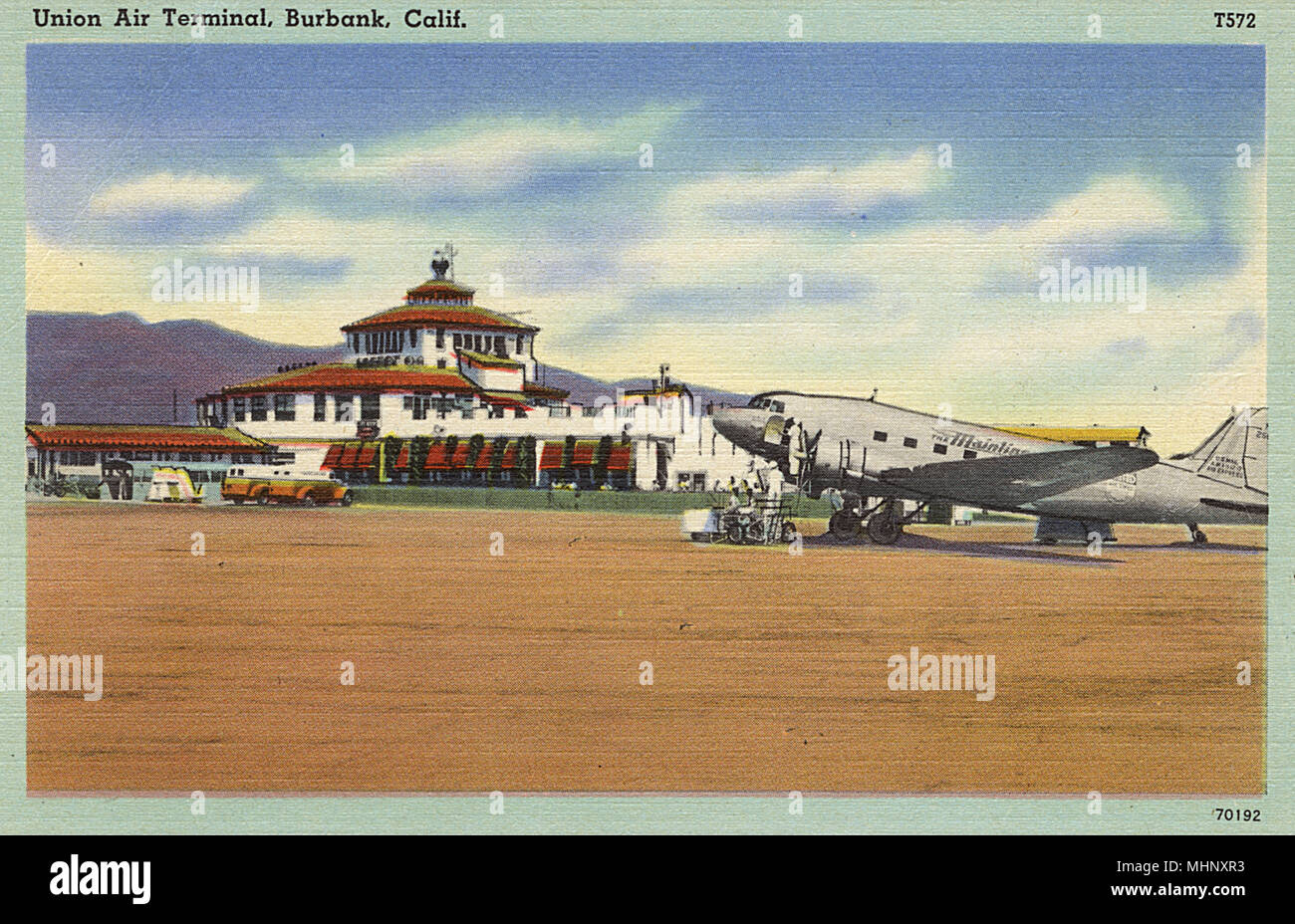 Air terminal building hi-res stock photography and images - Alamy