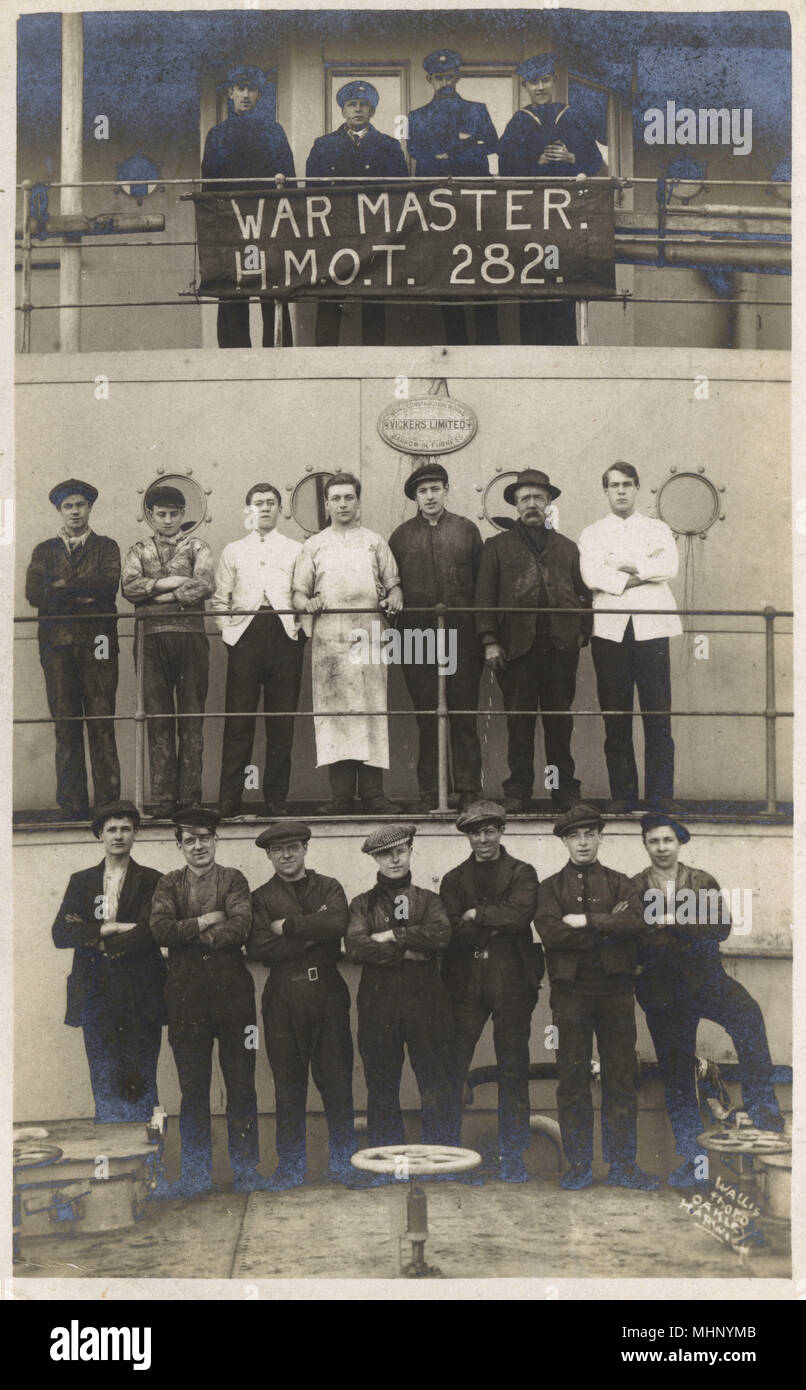 Crew master hi-res stock photography and images - Alamy