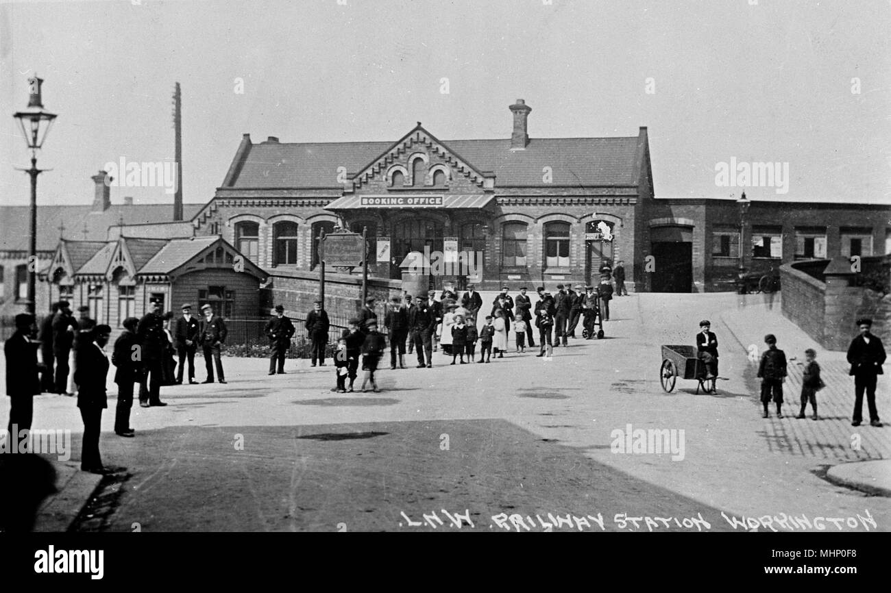 Workington Street High Resolution Stock Photography and Images - Alamy