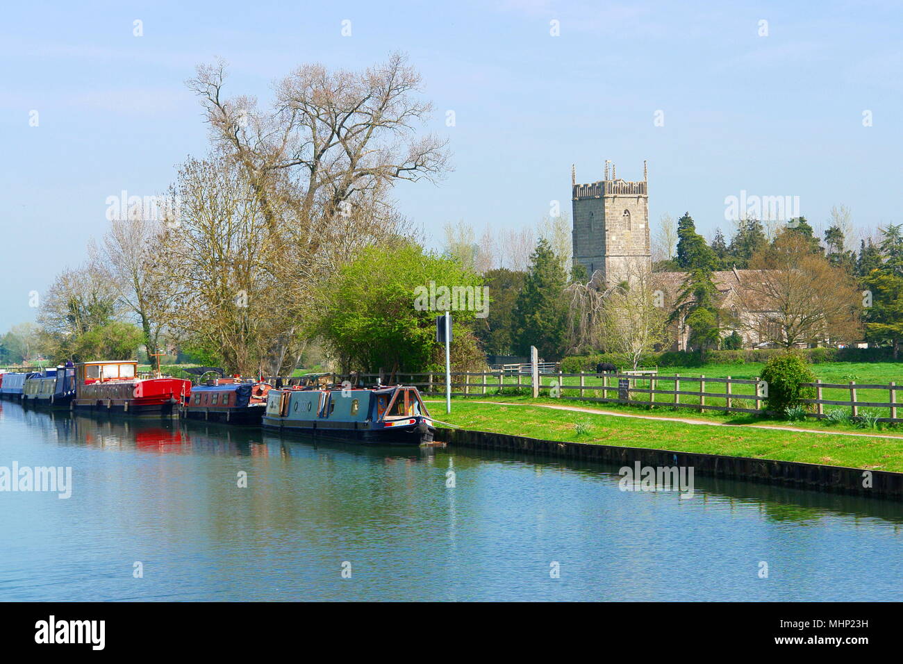 Frampton church hi-res stock photography and images - Alamy