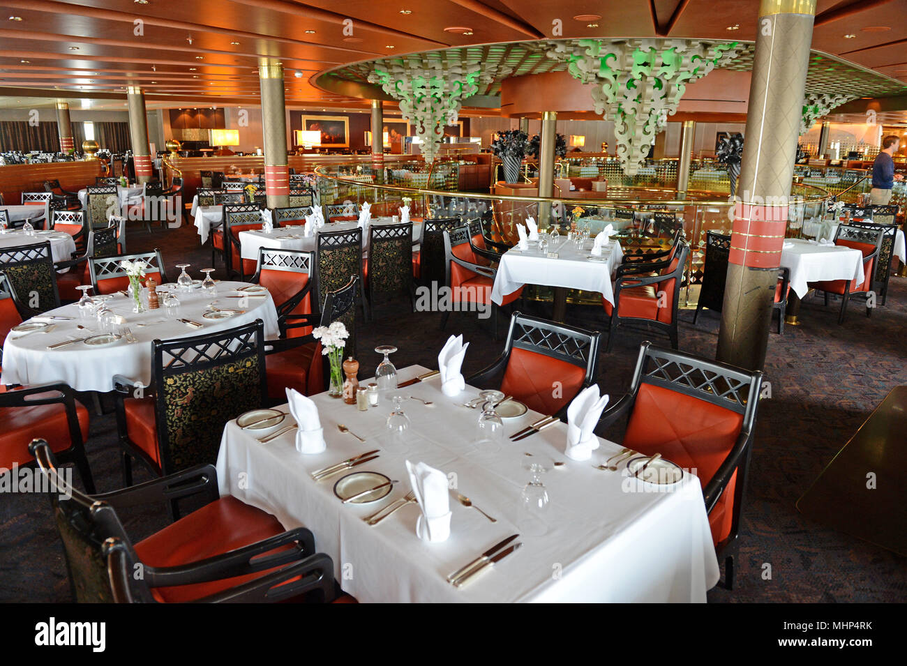 Cruise ship interior inside hi-res stock photography and images - Alamy