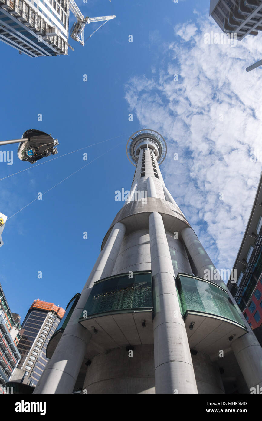 16 meters tall hi-res stock photography and images - Alamy