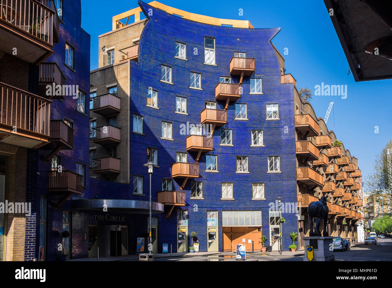 Shad Thames historic warehouse area converted for modern living ...