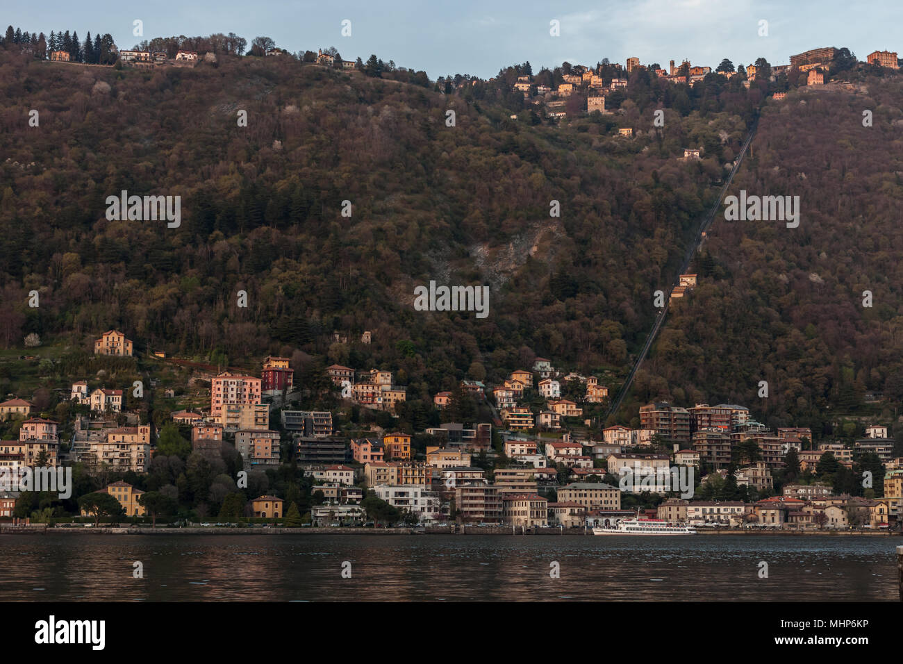 The sunset of como lake hi-res stock photography and images - Alamy