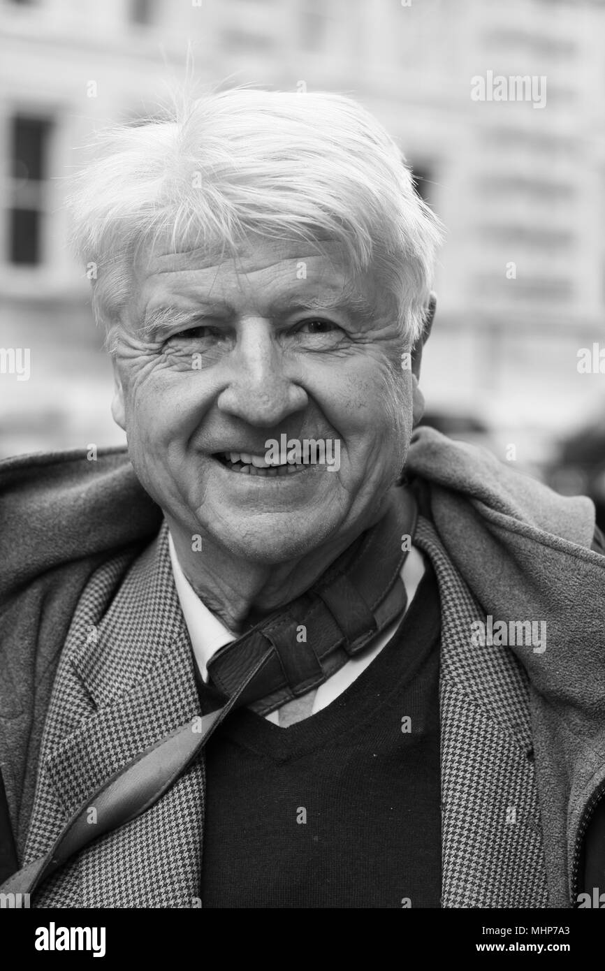 Stanley johnson and boris johnson Black and White Stock Photos & Images ...