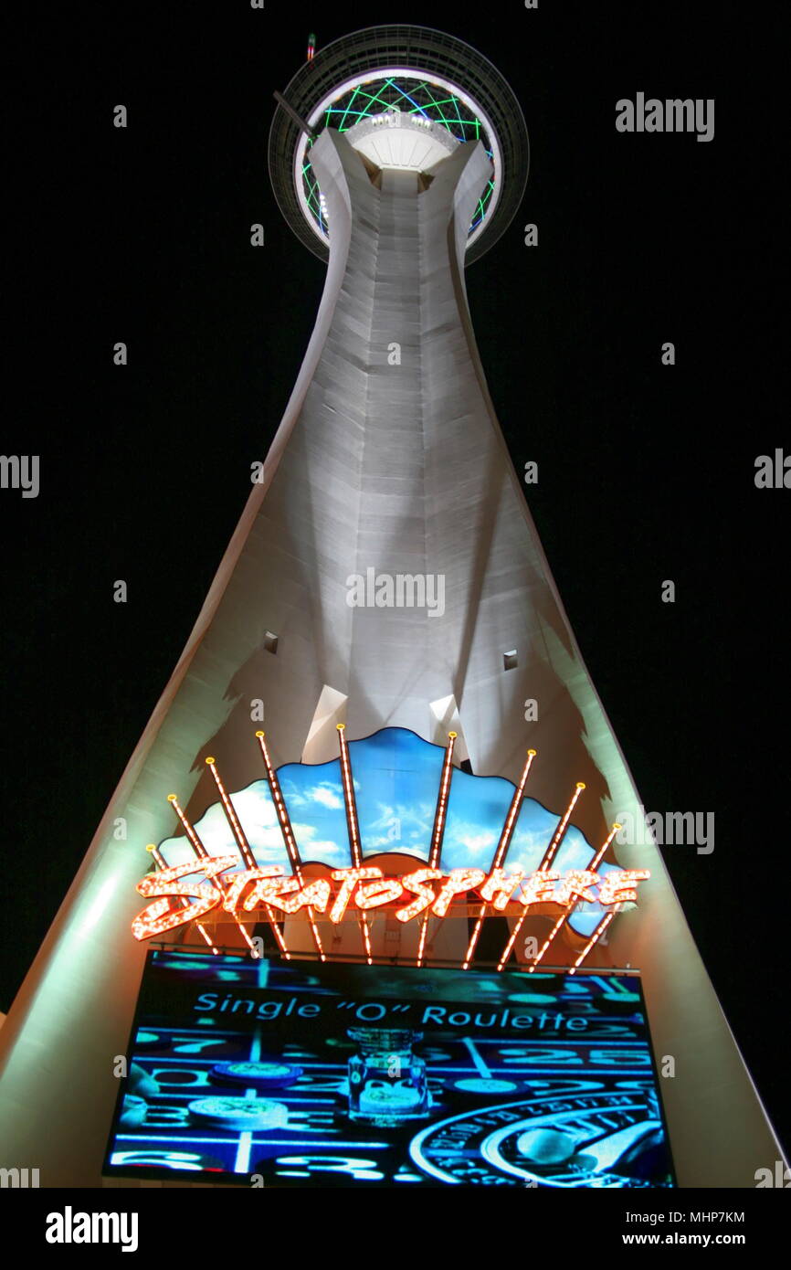 Stratosphere at night hi-res stock photography and images - Alamy
