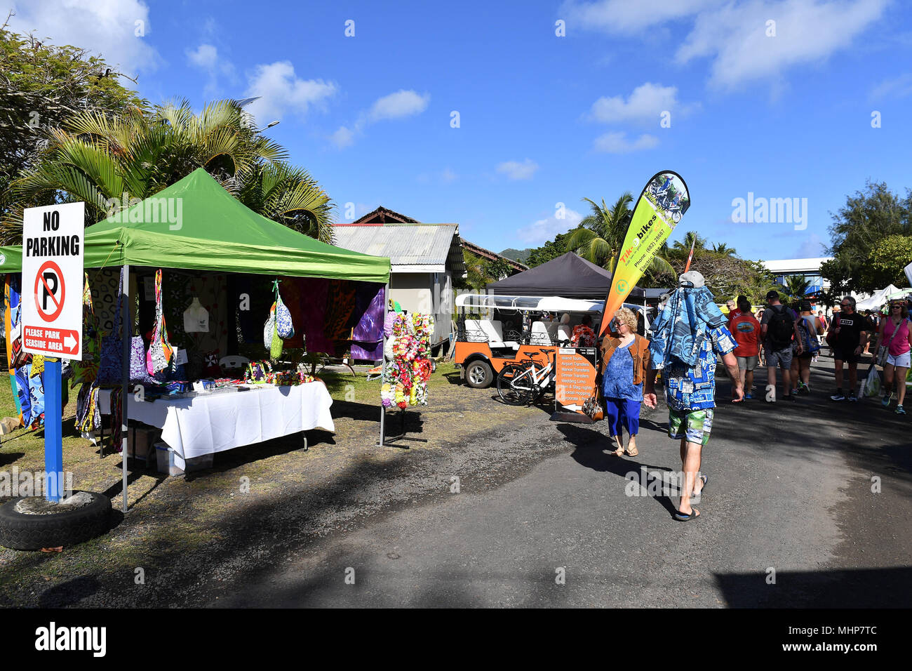 RAROTONGA, COOK ISLANDS - AUGUST 19 2017 - Punanga Nui Cultural Market ...