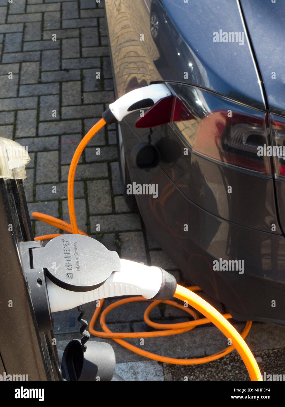 Electric vehicle charging point Stock Photo - Alamy