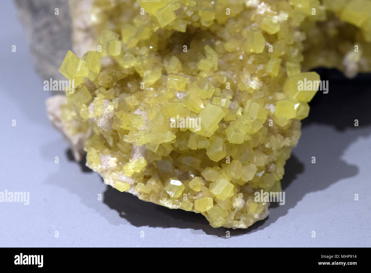 Native sulfur mineral italy hi-res stock photography and images - Alamy