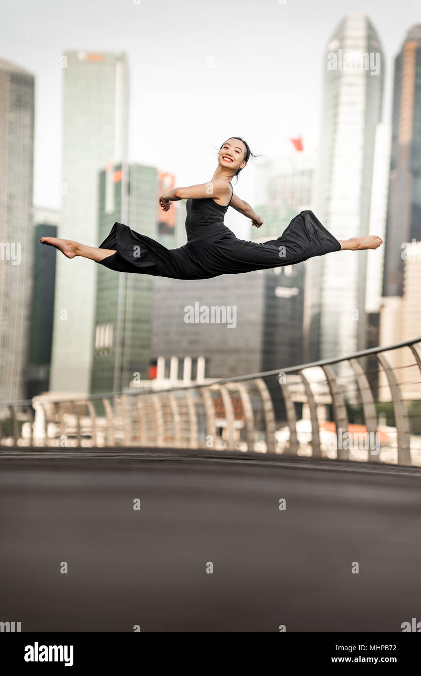 Split Leap High Resolution Stock Photography and Images - Alamy