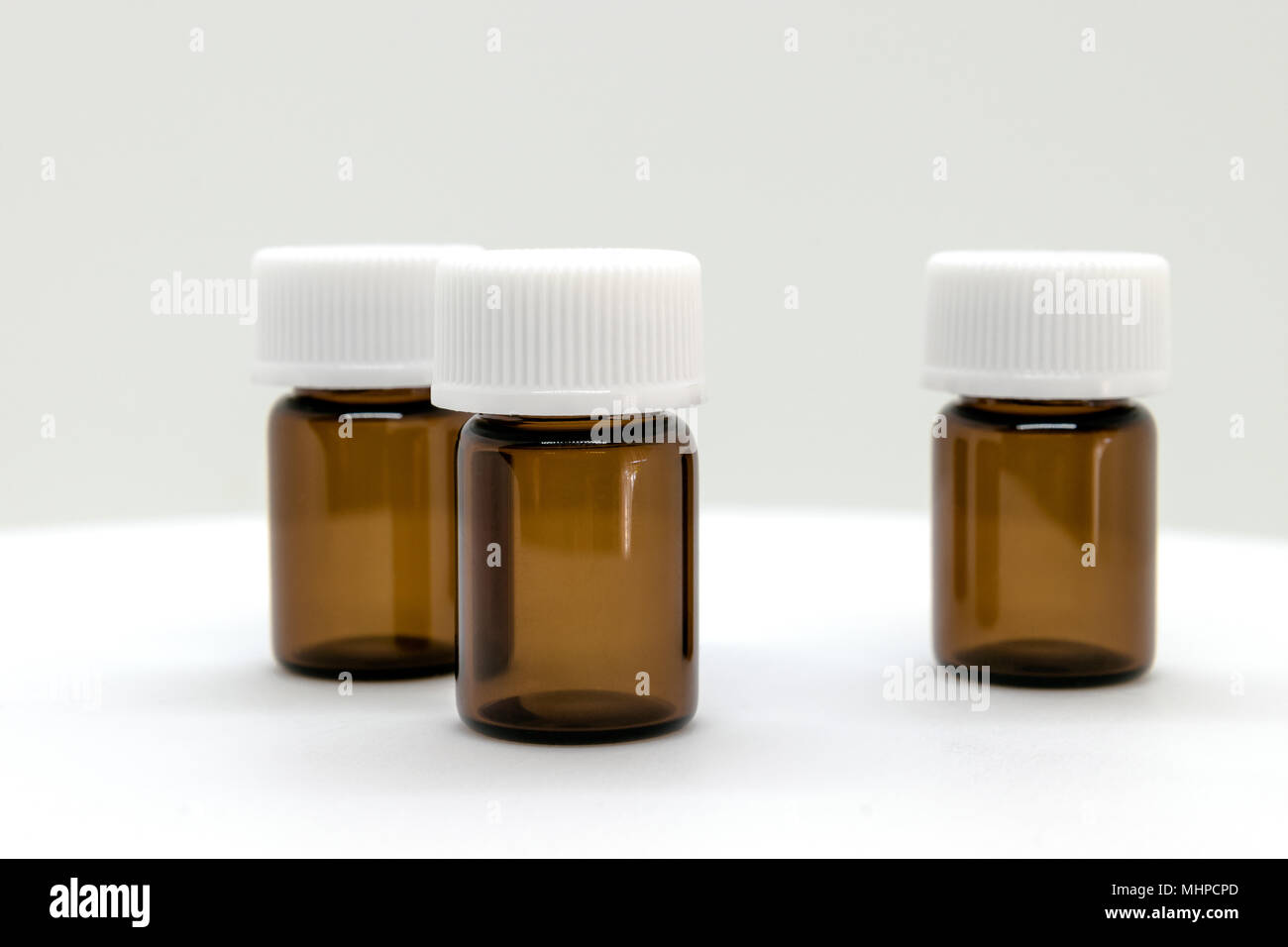 Sample bottles hi-res stock photography and images - Alamy