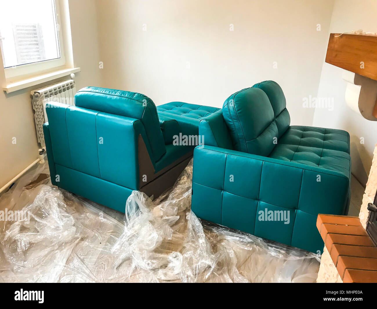 Building repair before after hi-res stock photography and images - Alamy