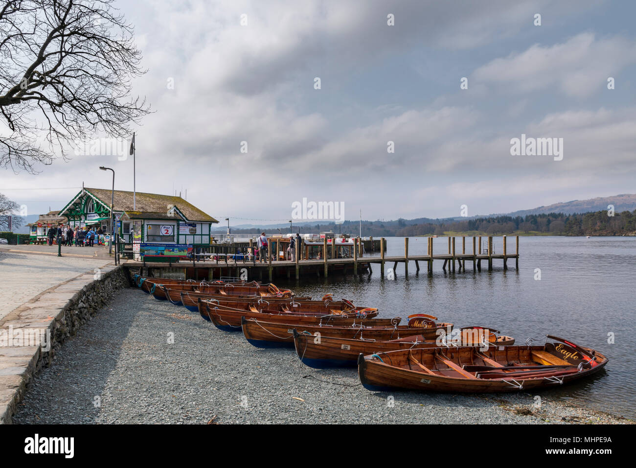 Water head pier hi-res stock photography and images - Alamy