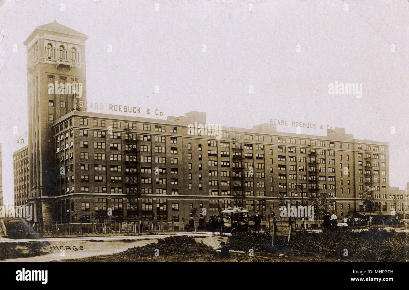 Sears Roebuck & Co building, Chicago, Illinois, USA. Date: circa 1910 ...