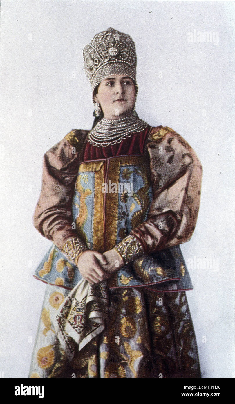 Russia Traditional Dress Stock Photos & Russia Traditional Dress Stock ...