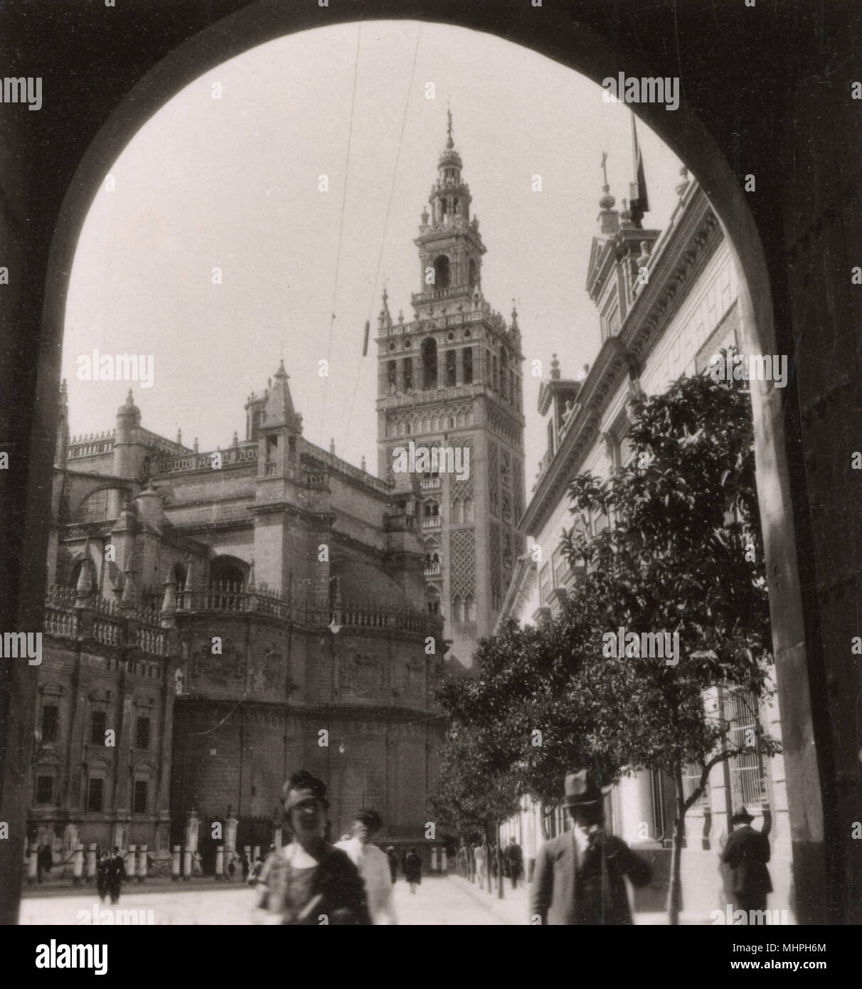 1930s church building hi-res stock photography and images - Alamy