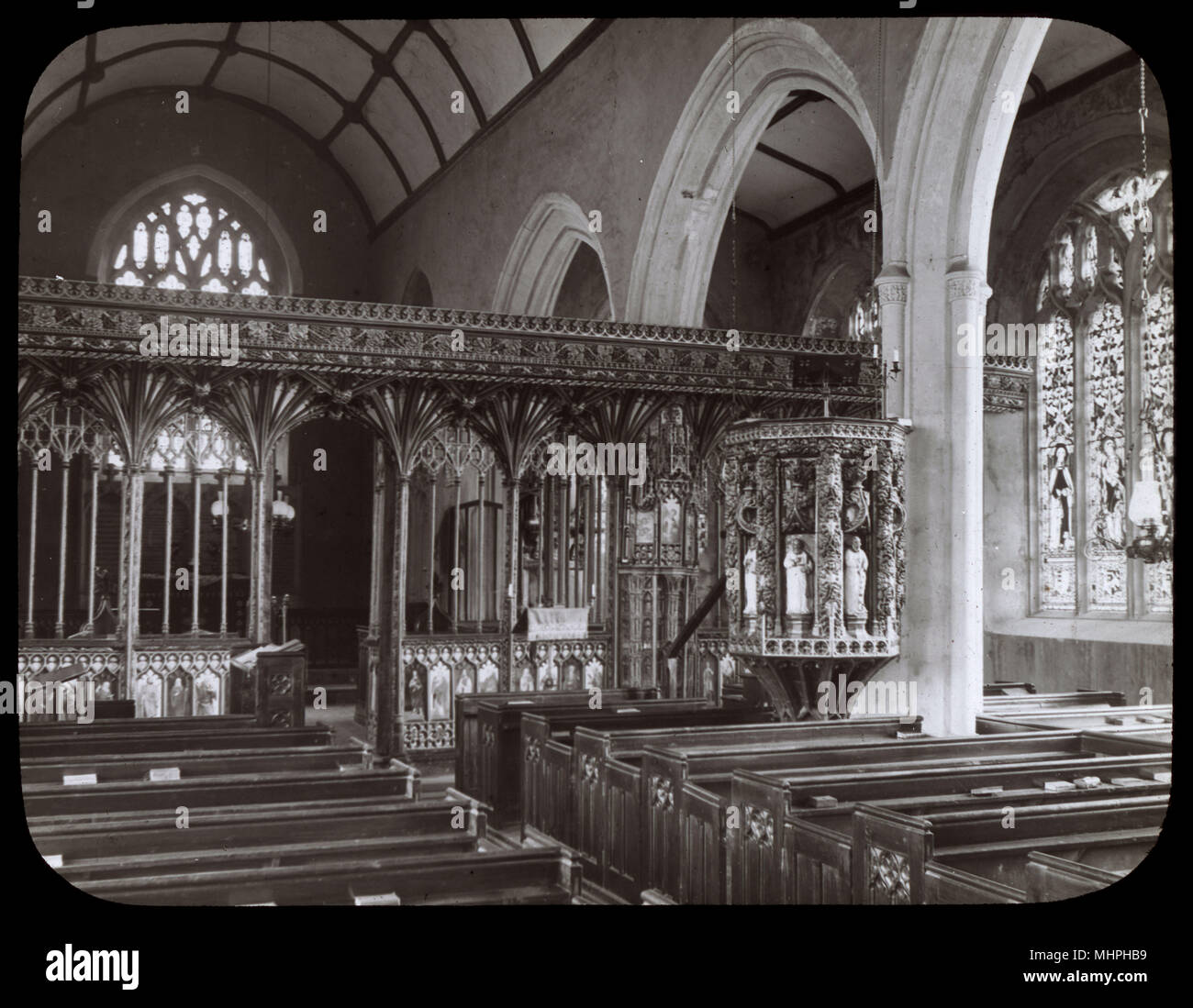 Harberton rood screen hi-res stock photography and images - Alamy