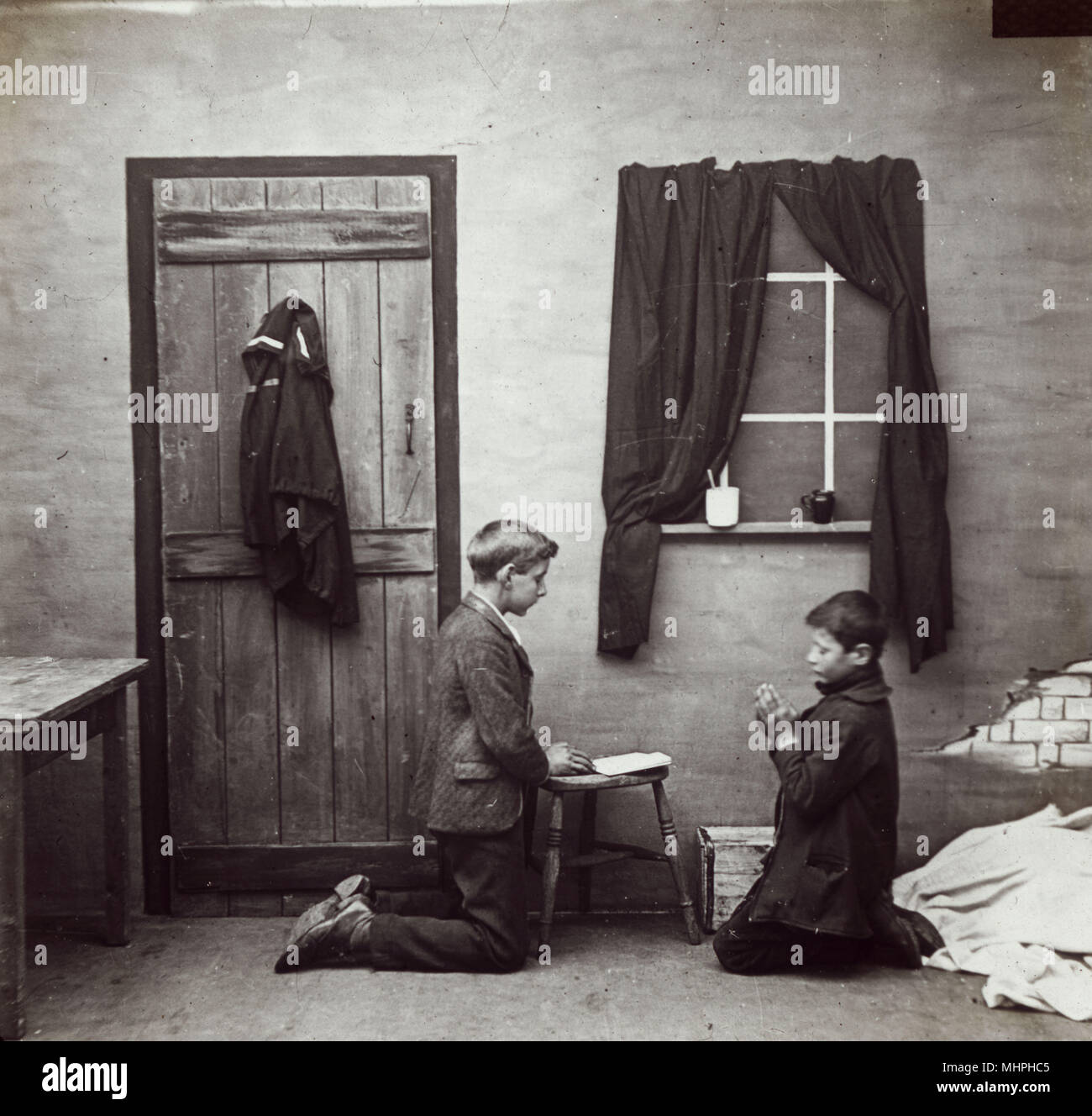 Poverty england 19th century hi-res stock photography and images - Alamy