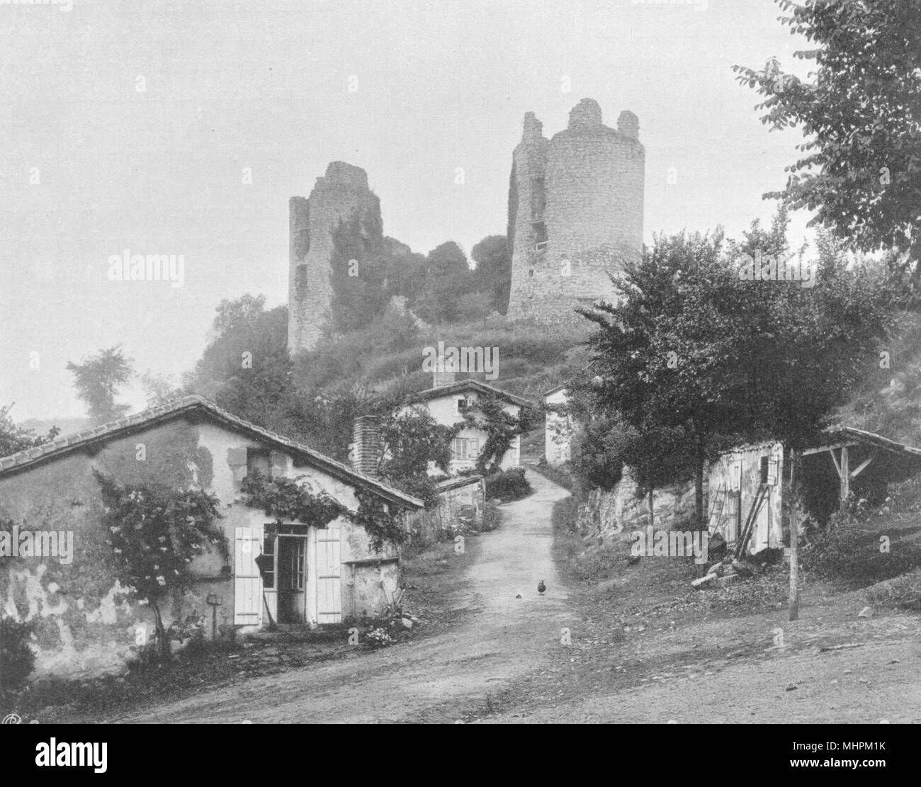 Confolens charente france hi-res stock photography and images - Alamy