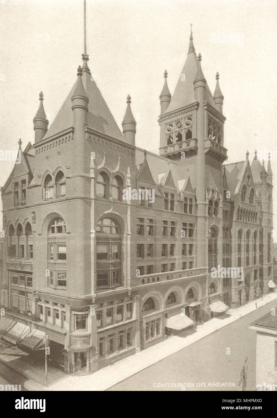 TORONTO. Confederation Life Association building, Yonge & Richmond St ...