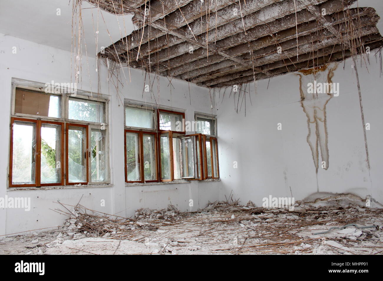 Rubble walls hi-res stock photography and images - Alamy