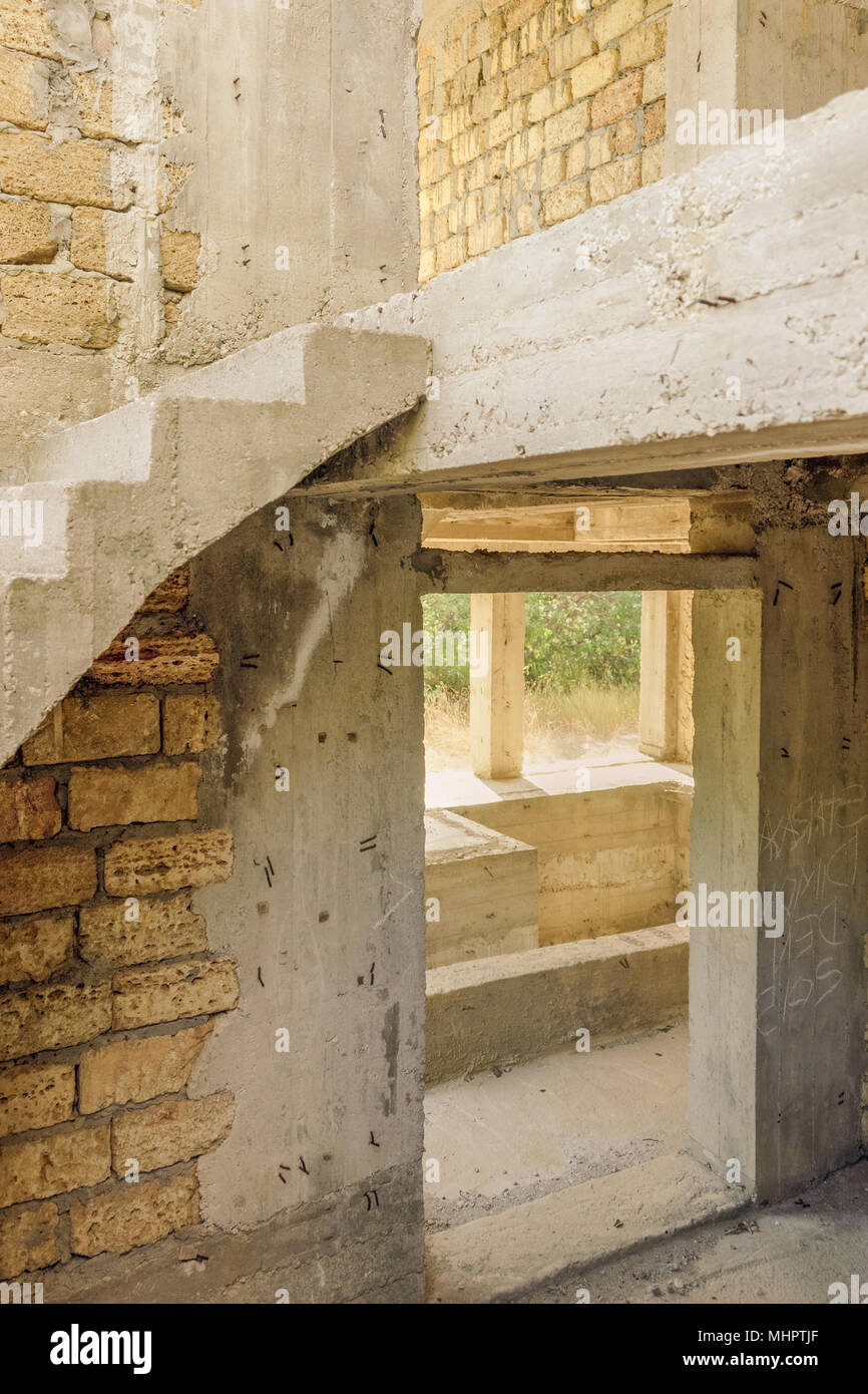 Staircase stairs building unfinished hi-res stock photography and ...